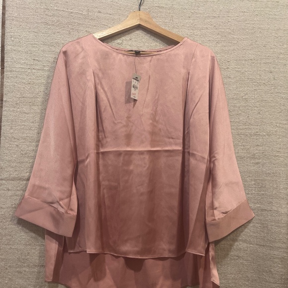 Express | Tops | Silky Light Pink Blouse | Poshmark
